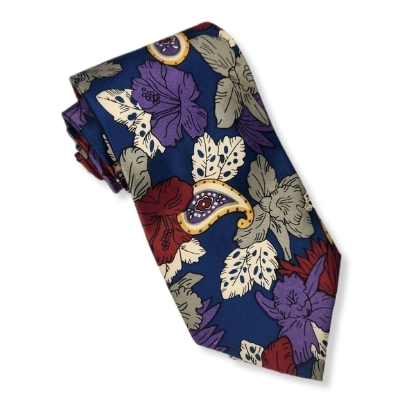 Valentino | Accessories | Valentino Giovanni Vintage Paisley Floral ...